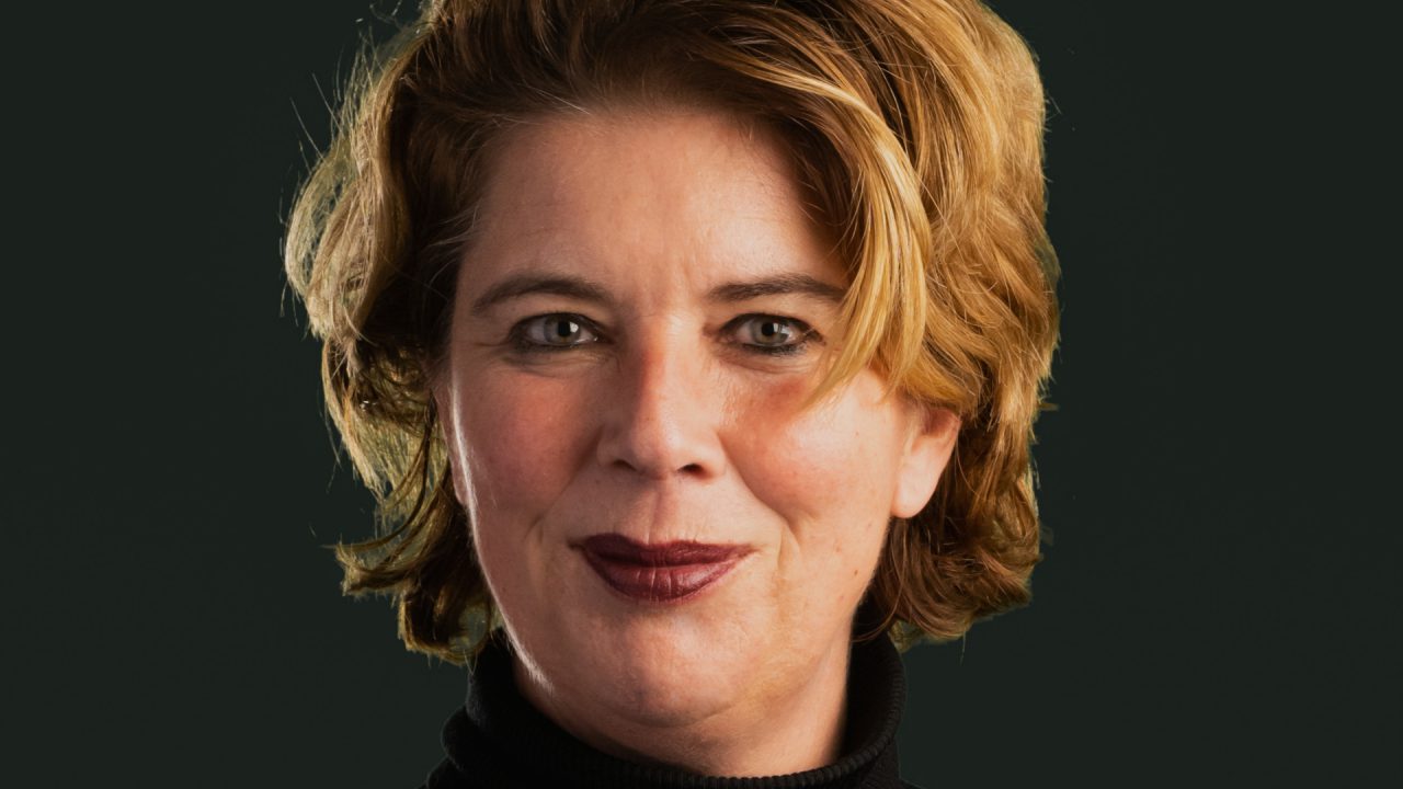 Esther Raats-Coster nieuwe voorzitter Issoria Hospice & Thuis | Hospice ...